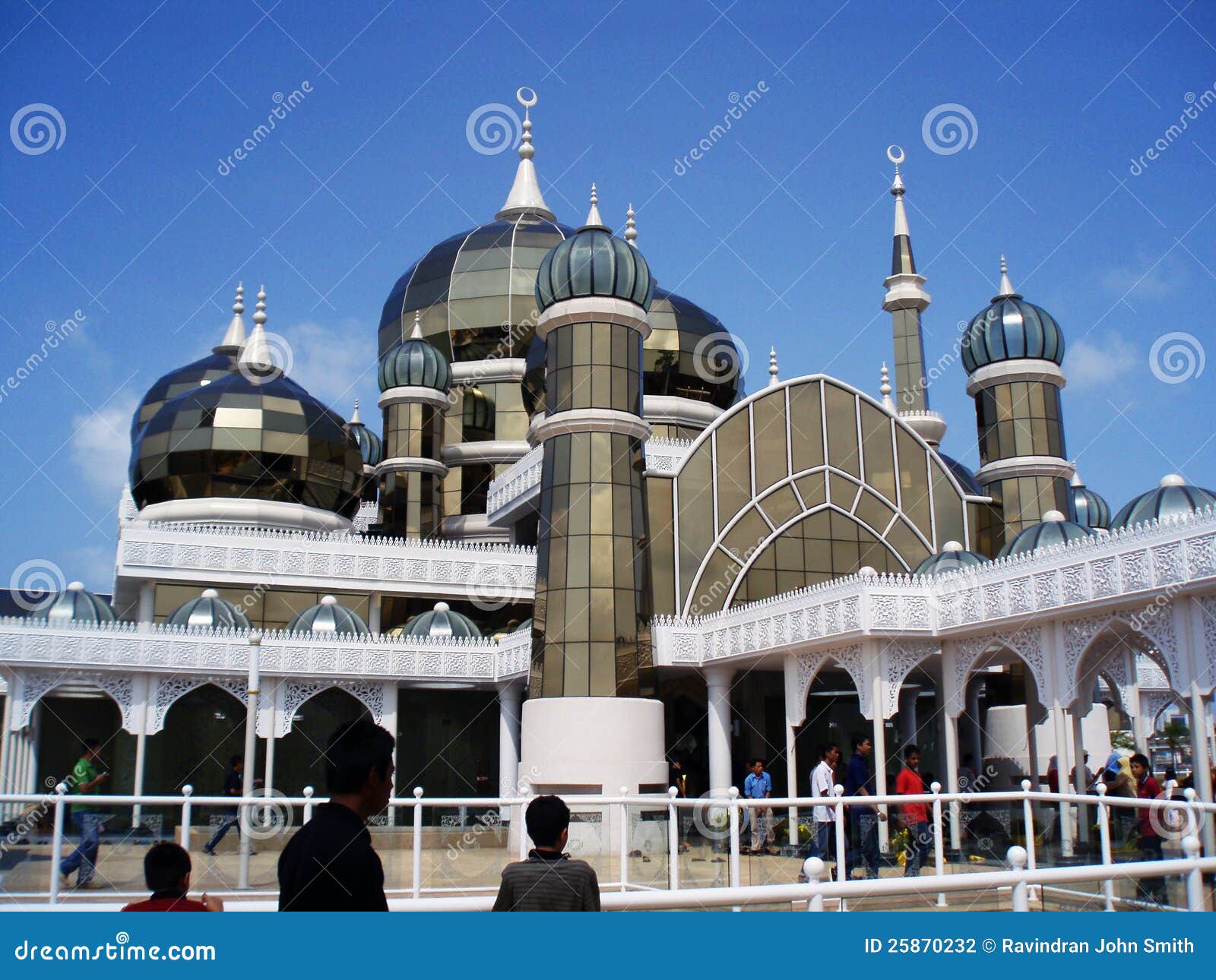 Crystal Mosque editorial photography. Image of malaysia - 25870232