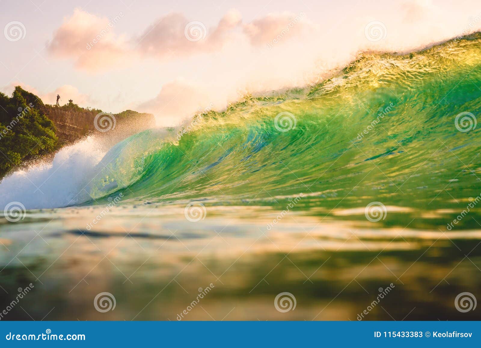 Crystal Wave in Ocean. Breaking Wave and Evening Light Stock Image ...