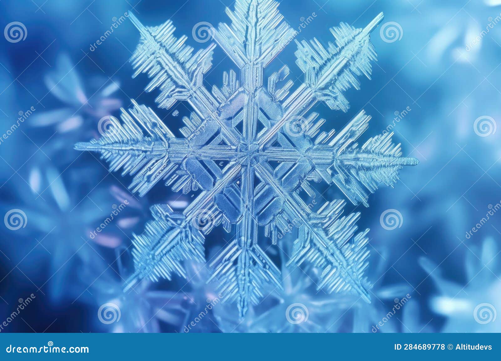 Crystalline Structures of a Snowflake Under Magnification Stock ...