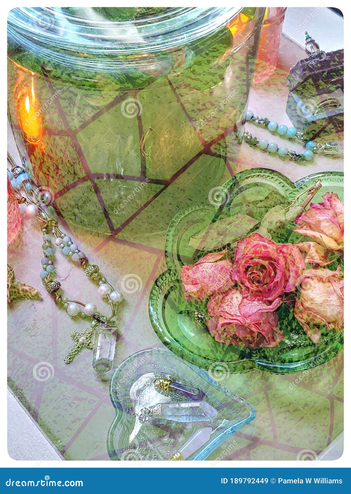 Crystals and Precious Objects Stock Image - Image of leaf, centrepiece ...