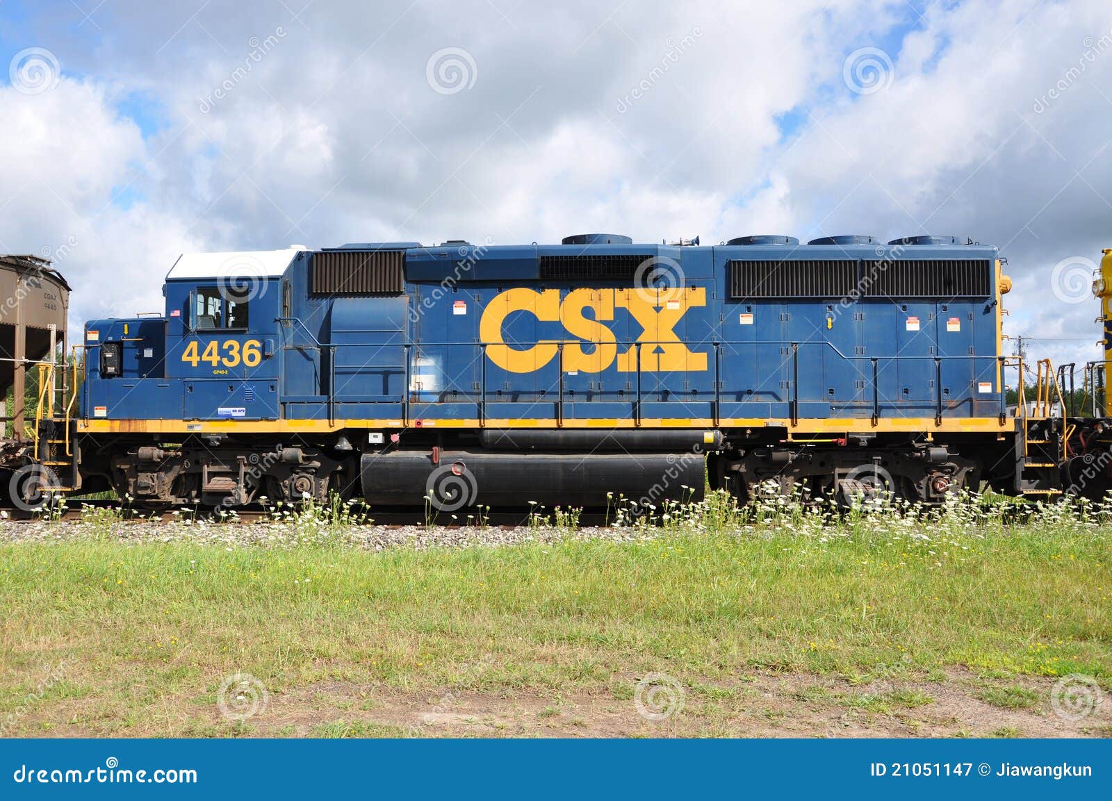 CSX Diesel Locomotive editorial photography. Image of santa - 21051147
