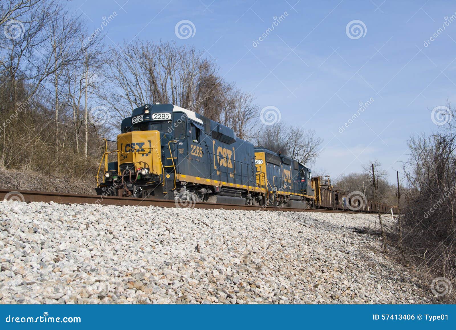 CSX Freight Train editorial photo. Image of engine, cargo - 57413406