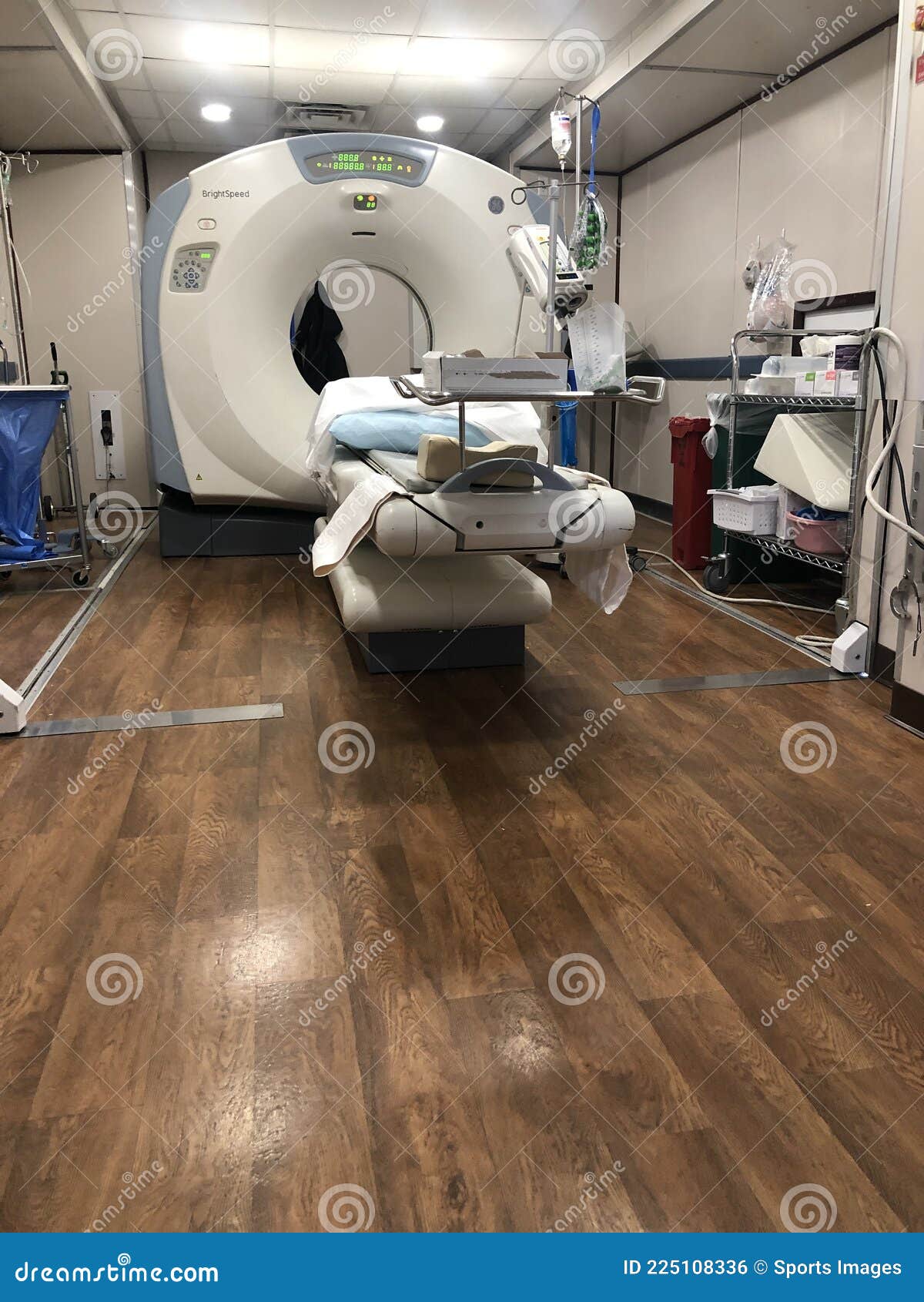 CT Computed Tomography Scanner in Hospital Editorial Photo - Image of ... CT Computed Tomography Scanner in Hospital Editorial Photo - Image of ...