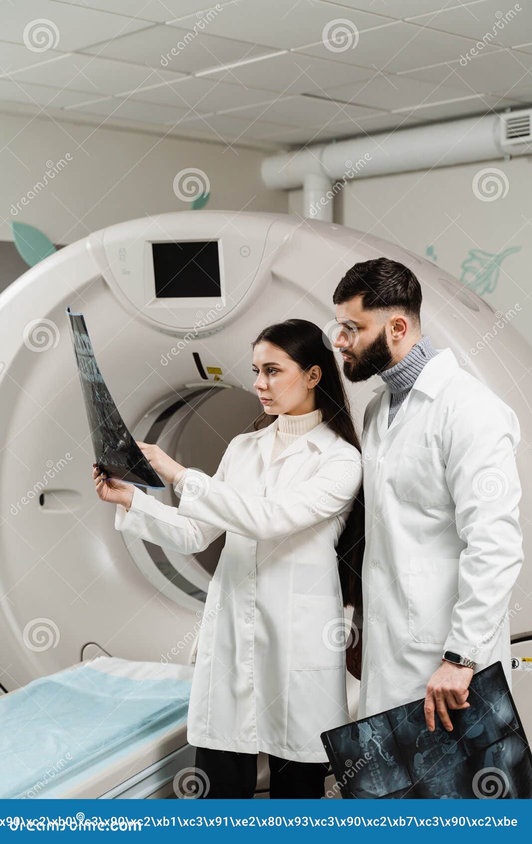 CT Scan Doctors are Discussing X-ray of Computed Tomography of Brains ...