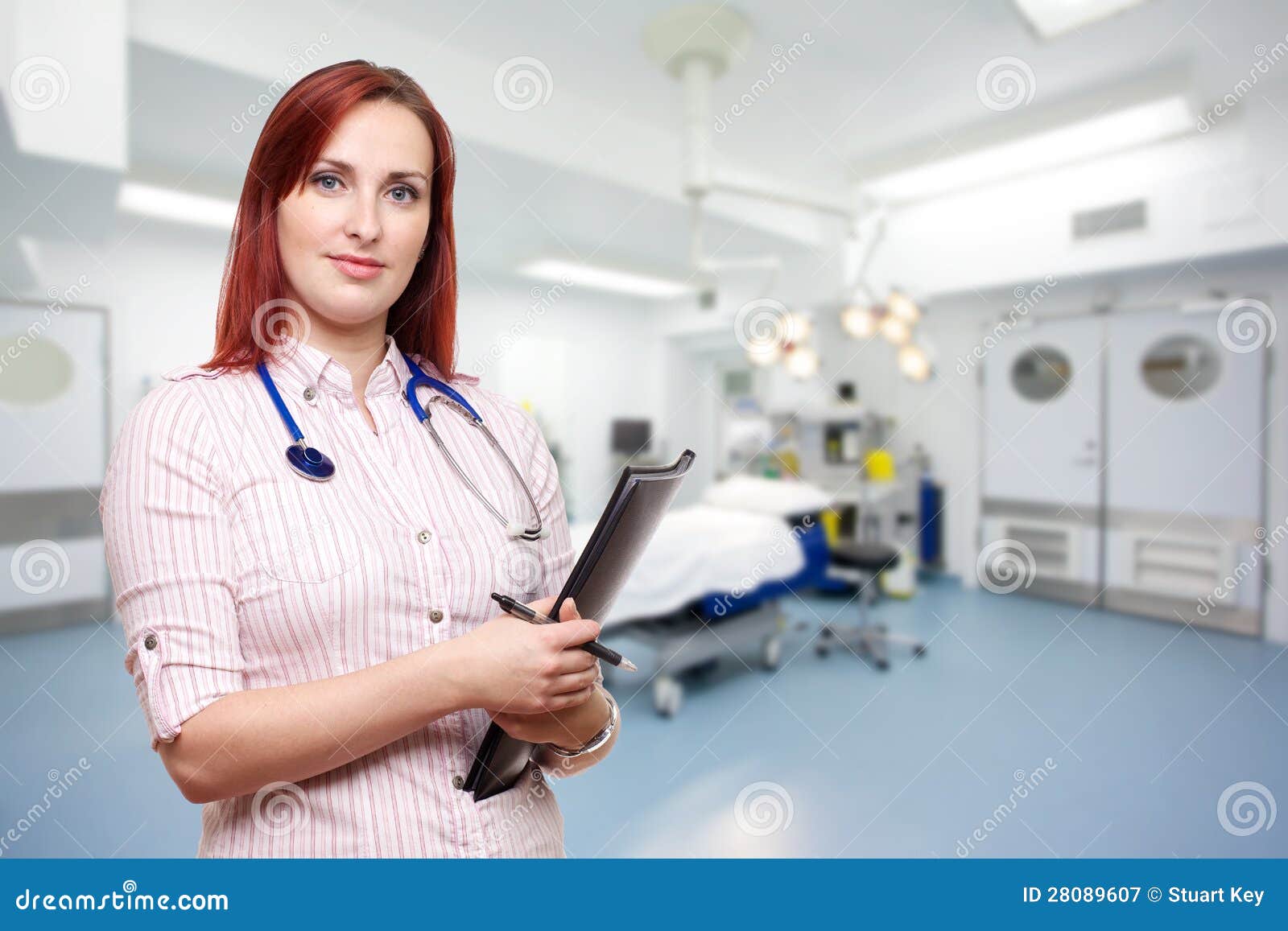 Cuídese En Teatro De Operaciones Imagen de archivo - Imagen de cama ...