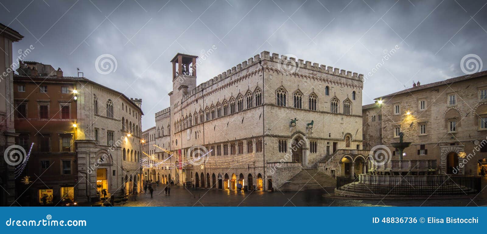 Cuadrado Principal De Perugia, Italia Foto de archivo - Imagen de ...