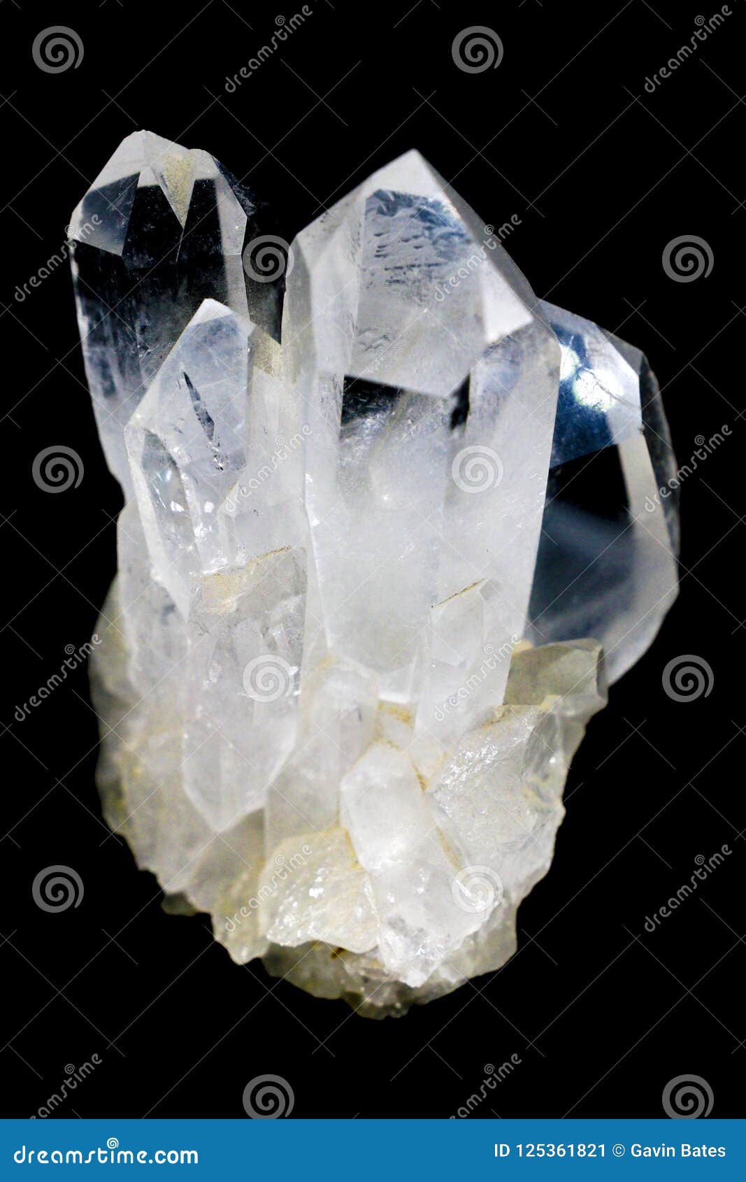 Cuarzo Claro Crystal Cluster, Cristales Imagen de archivo - Imagen de ...