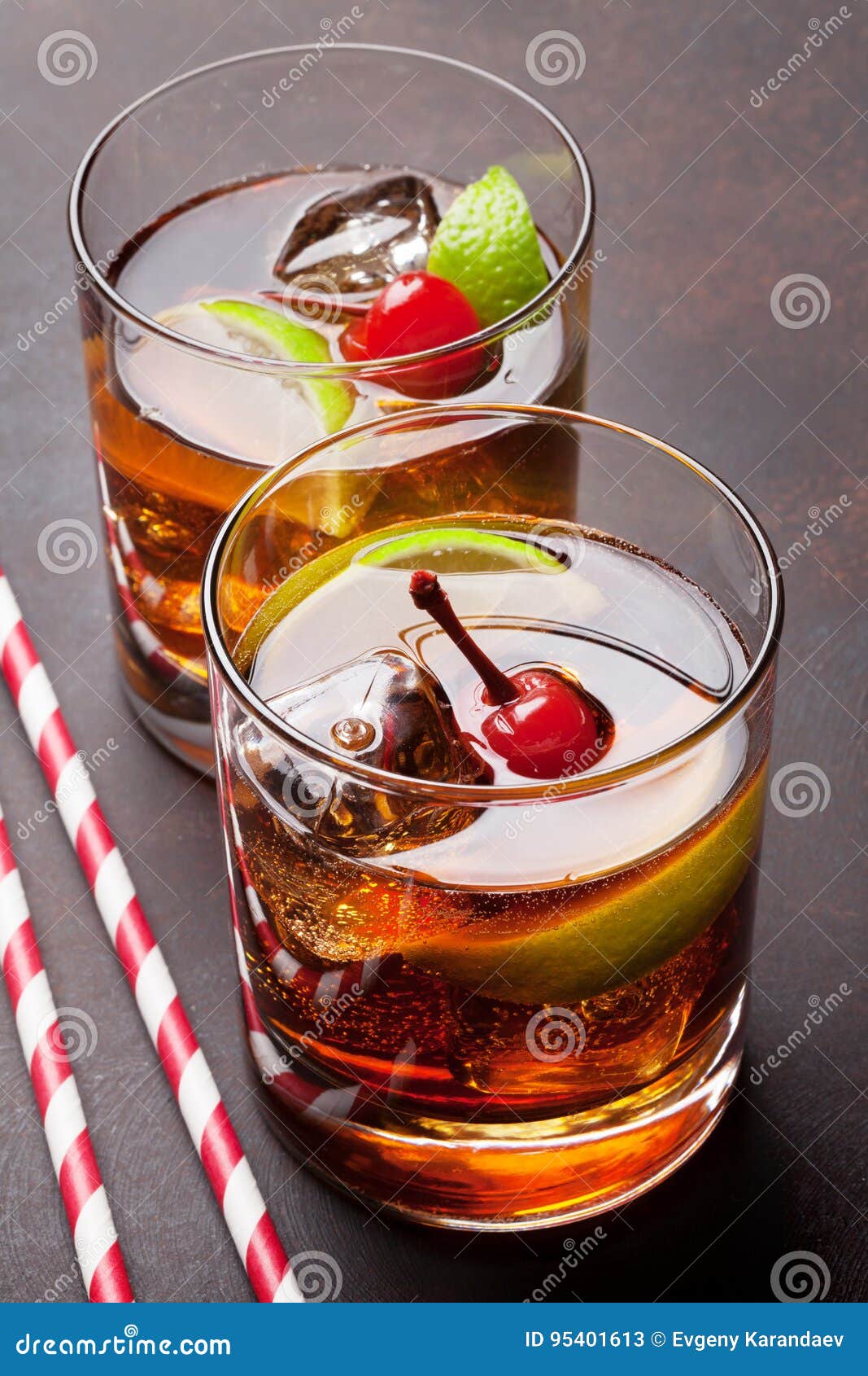 Cuba Libre Cocktail Glasses Stock Image - Image of dark, negroni: 95401613