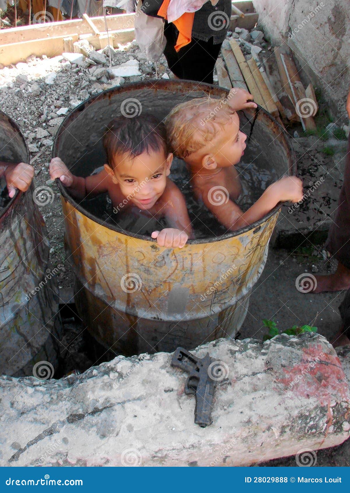 Cuban Children Playing in a Water Tank Editorial Stock Photo - Image of ...