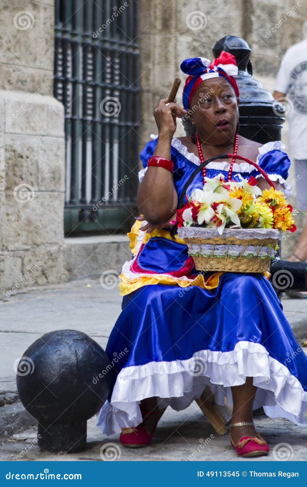 Cuban Cigar Lady editorial image. Image of caribbean - 49113545