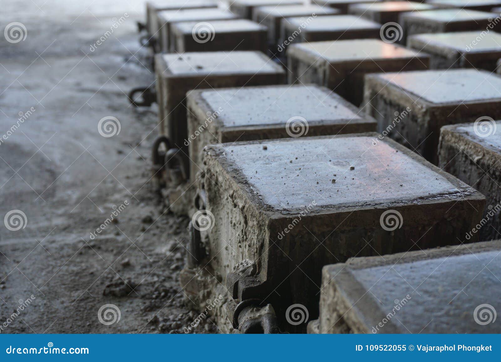 Cube Concrete Samples Casting by Steel Mould Stock Image - Image of ...