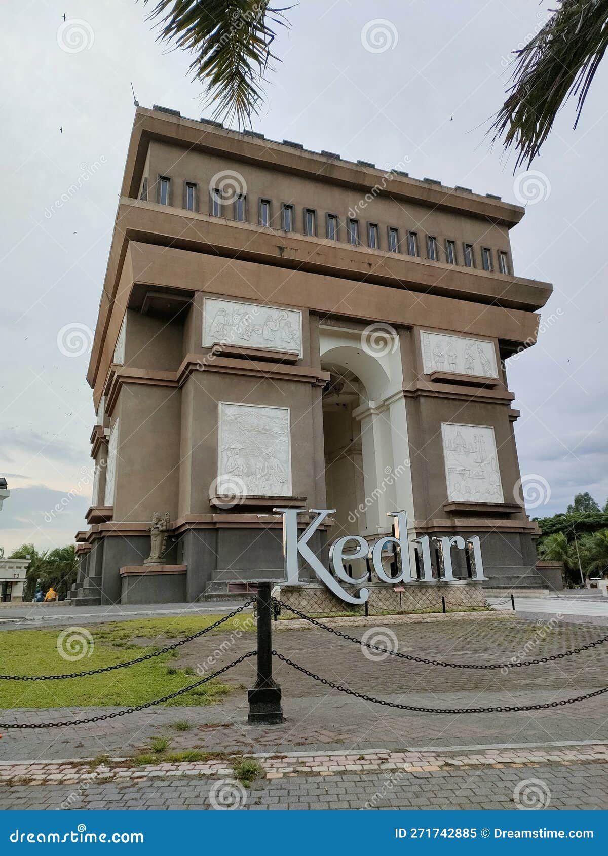 Cube statue on the town stock image. Image of home, statue - 271742885