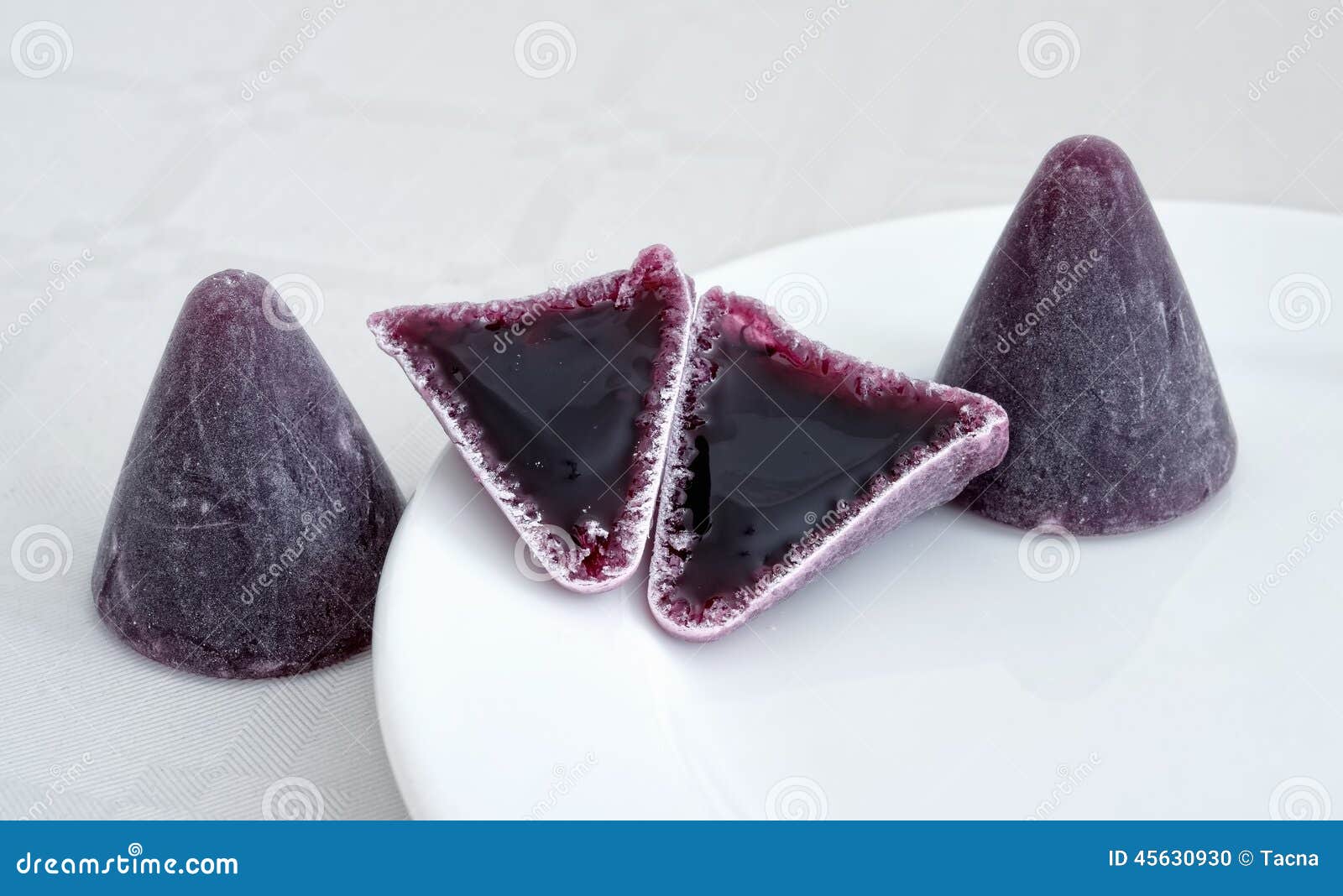 Cuberdons Belgi Tradizionali Delle Caramelle Fotografia Stock ...