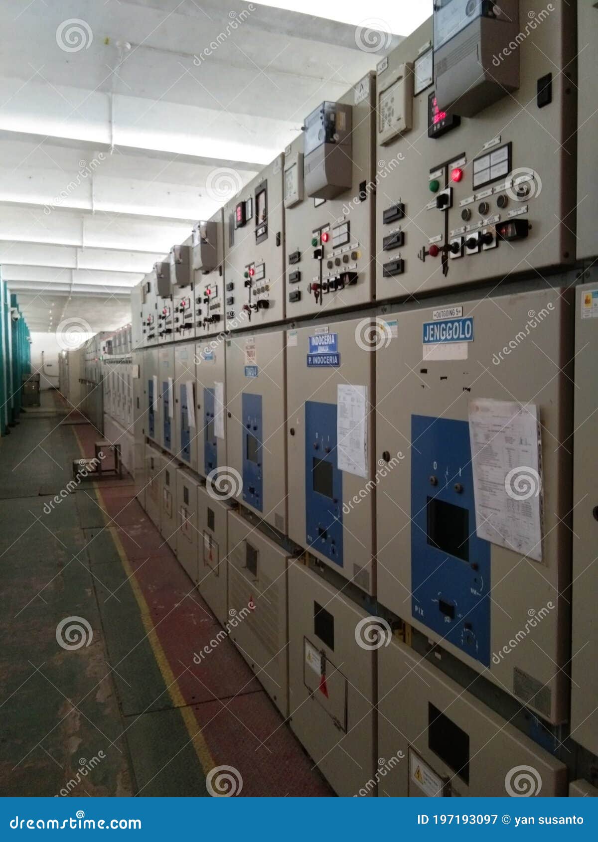 Cubicle Electricity 20kv Stock Photos - Free & Royalty-Free Stock ...