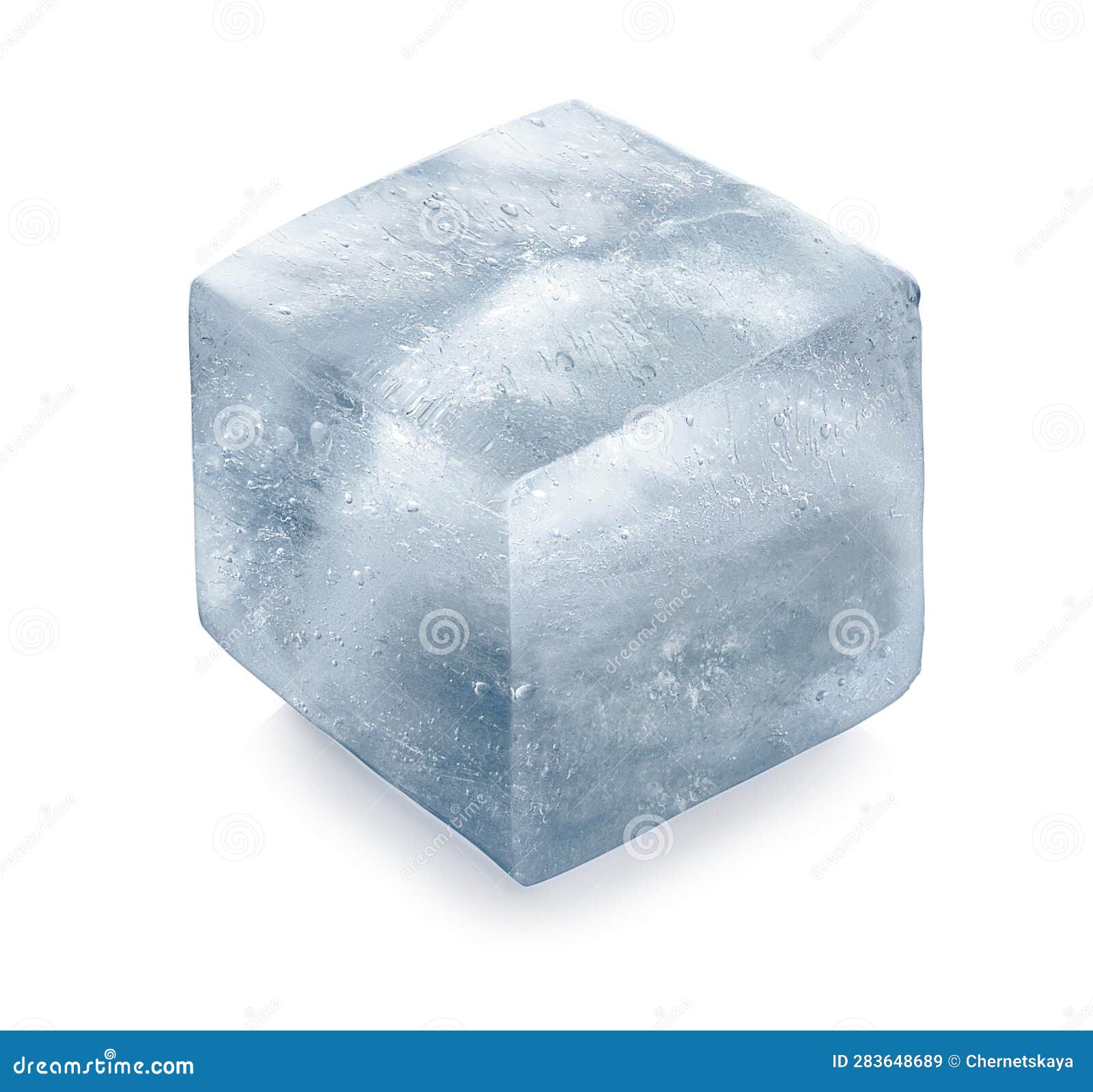 Cubo De Hielo Transparente Aislado En Blanco Imagen de archivo - Imagen ...