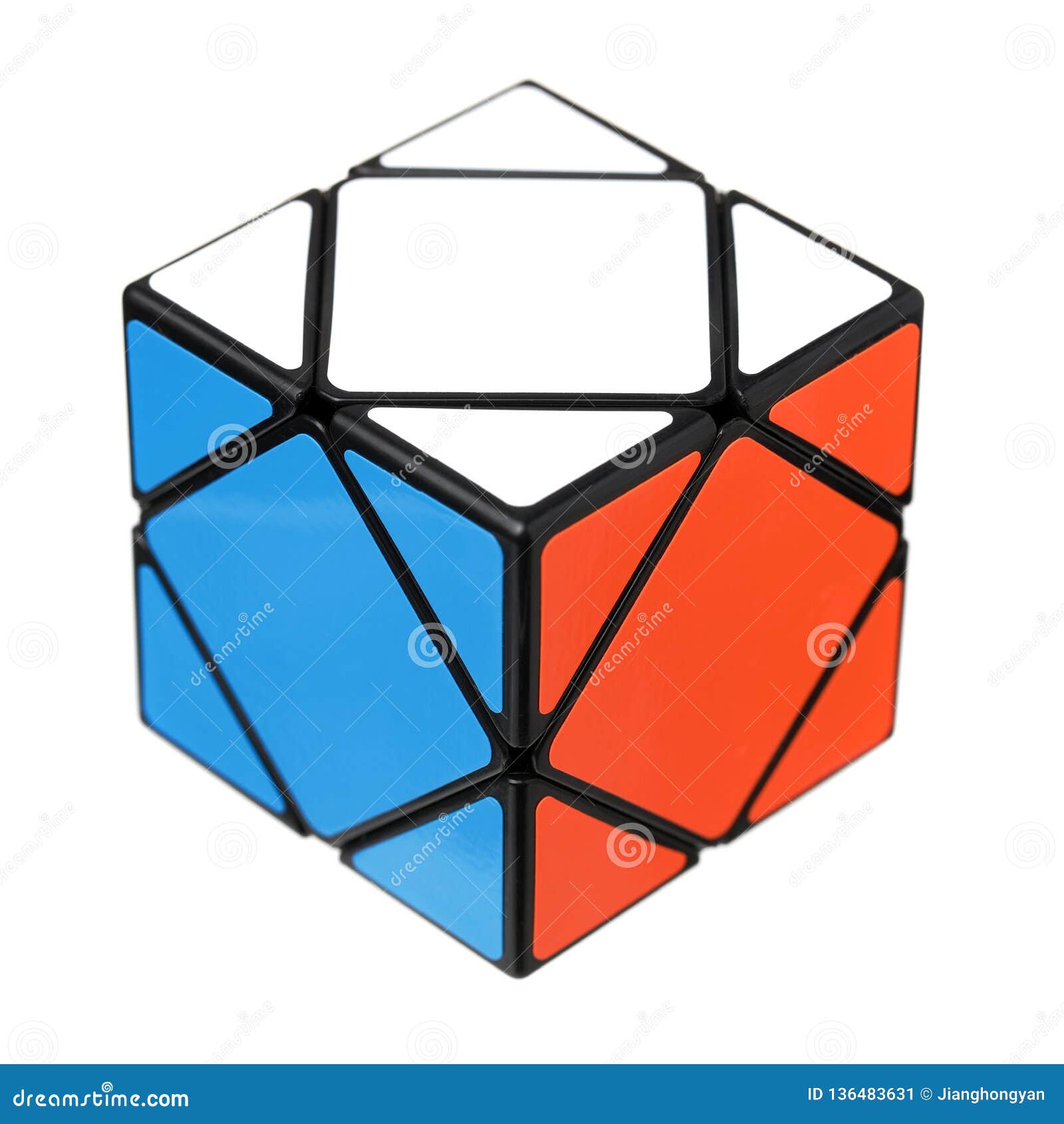 Cubo de Rubik en colores foto editorial. Imagen de colores - 136483631