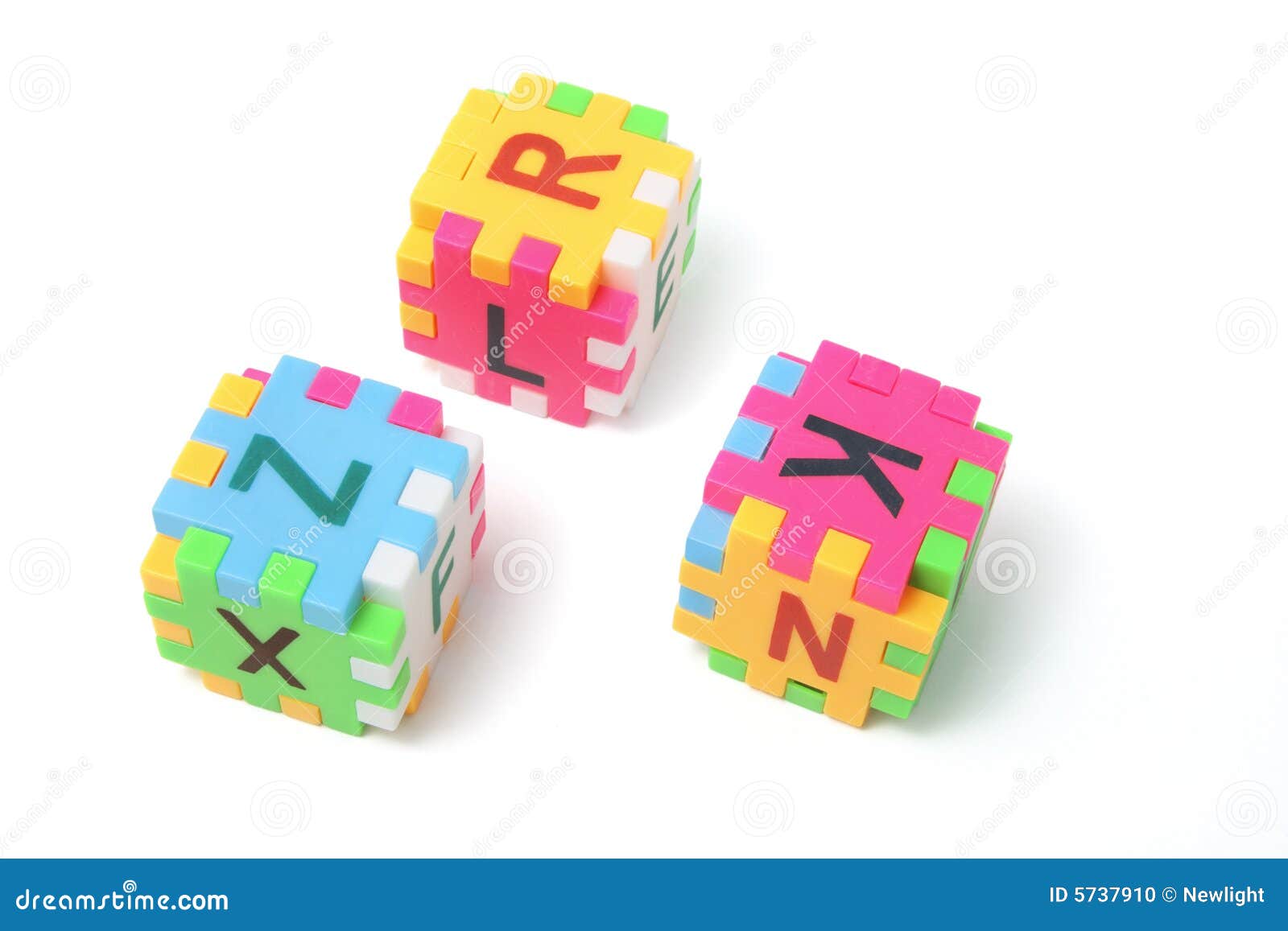 Cubos Del Rompecabezas Del Alfabeto Foto de archivo - Imagen de ...