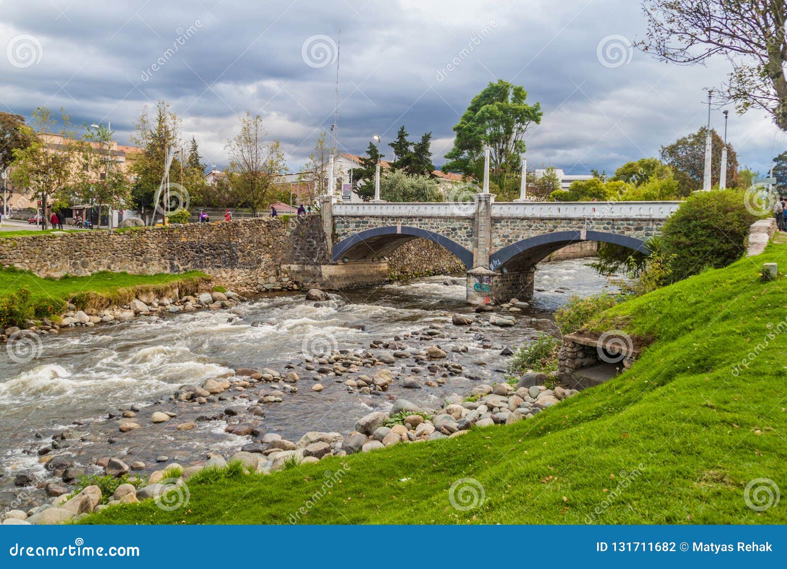 Old stone bridge in Cuenca editorial photography. Image of stones ...