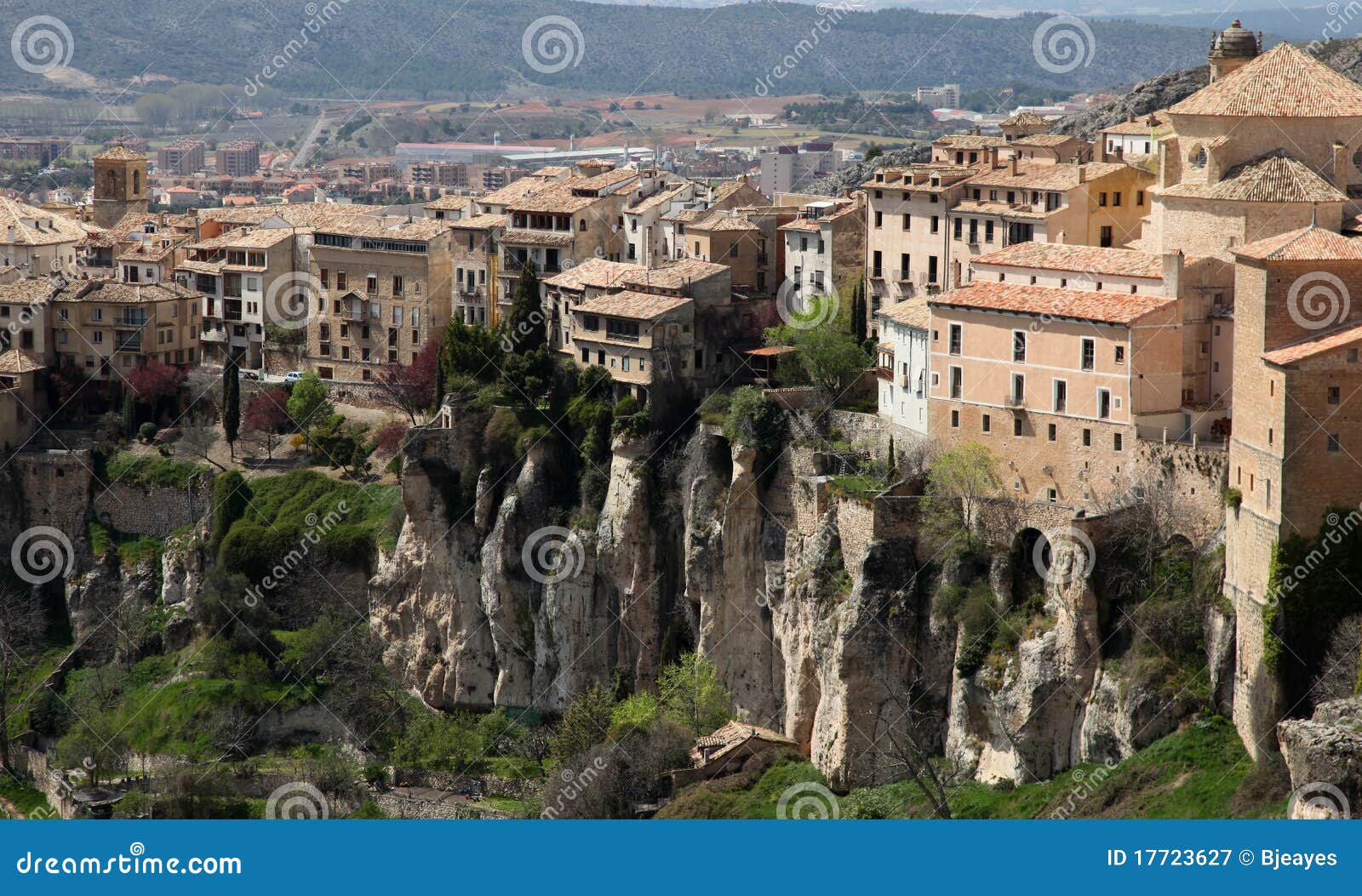 Cuenca - la Spagna immagine stock. Immagine di vista - 17723627