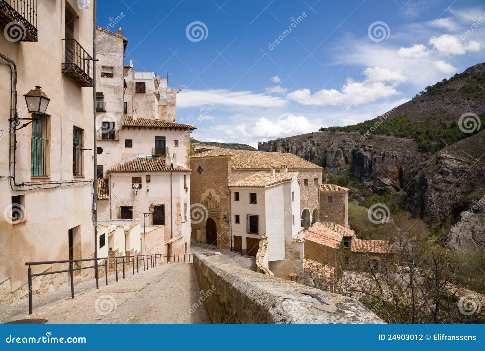 Cuenca, Spagna fotografia stock. Immagine di europa, città - 24903012
