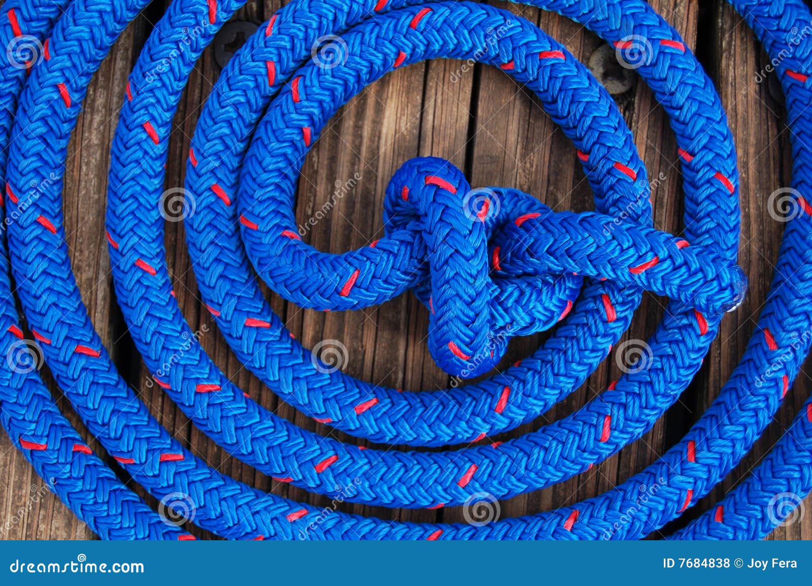 Cuerda de barco foto de archivo. Imagen de yate, espiral - 7684838
