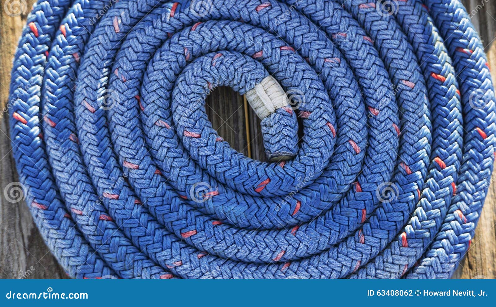 Cuerda De Barco En Muelle En El Va Foto de archivo - Imagen de ...