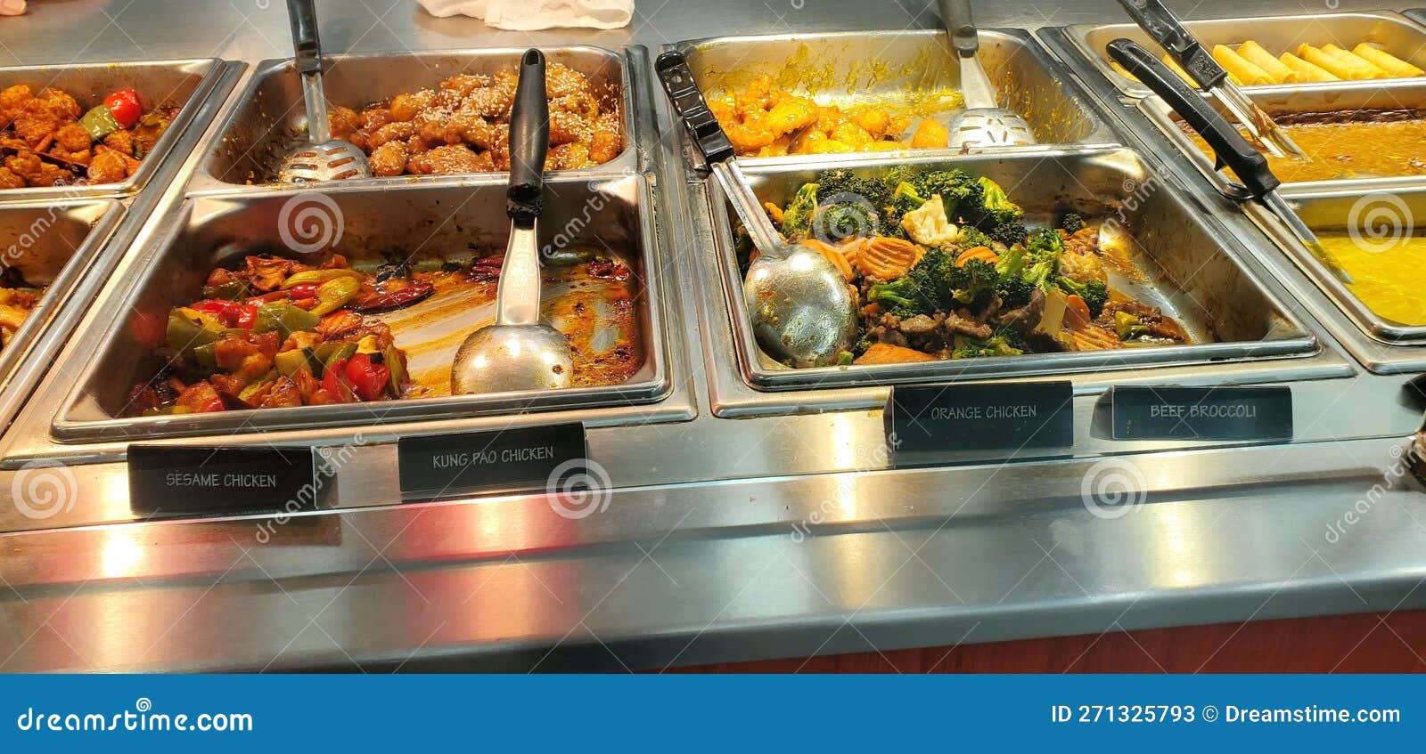 Cuisine Chinoise Sous Forme De Buffet Dans Un Restaurant. Image stock ...