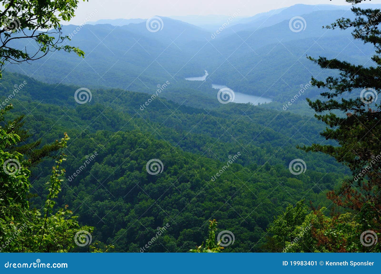 Cumberland Gap view stock image. Image of green, leaves - 19983401