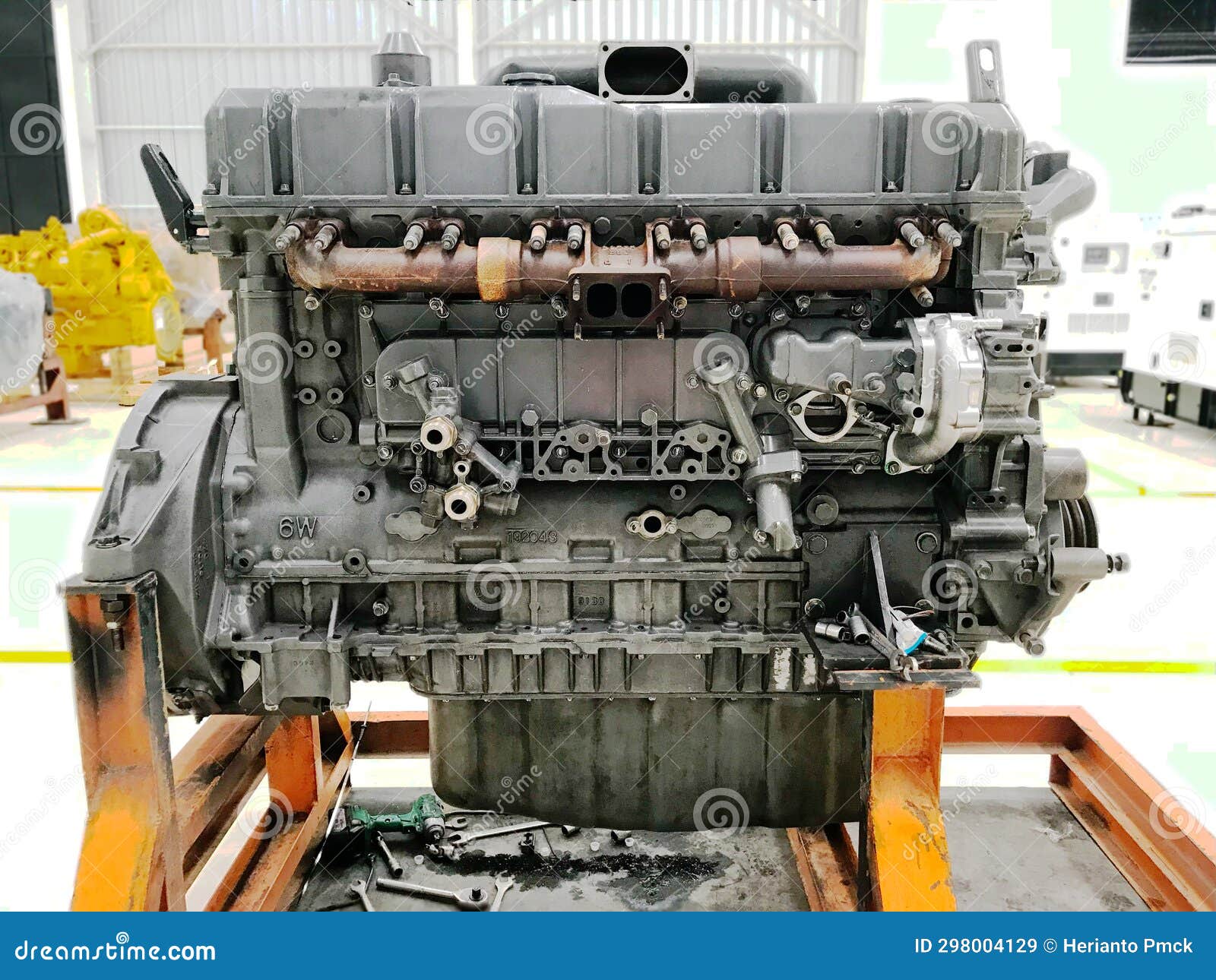 Cummins Engine Assembly Progress 2 Stock Image - Image of standing ...