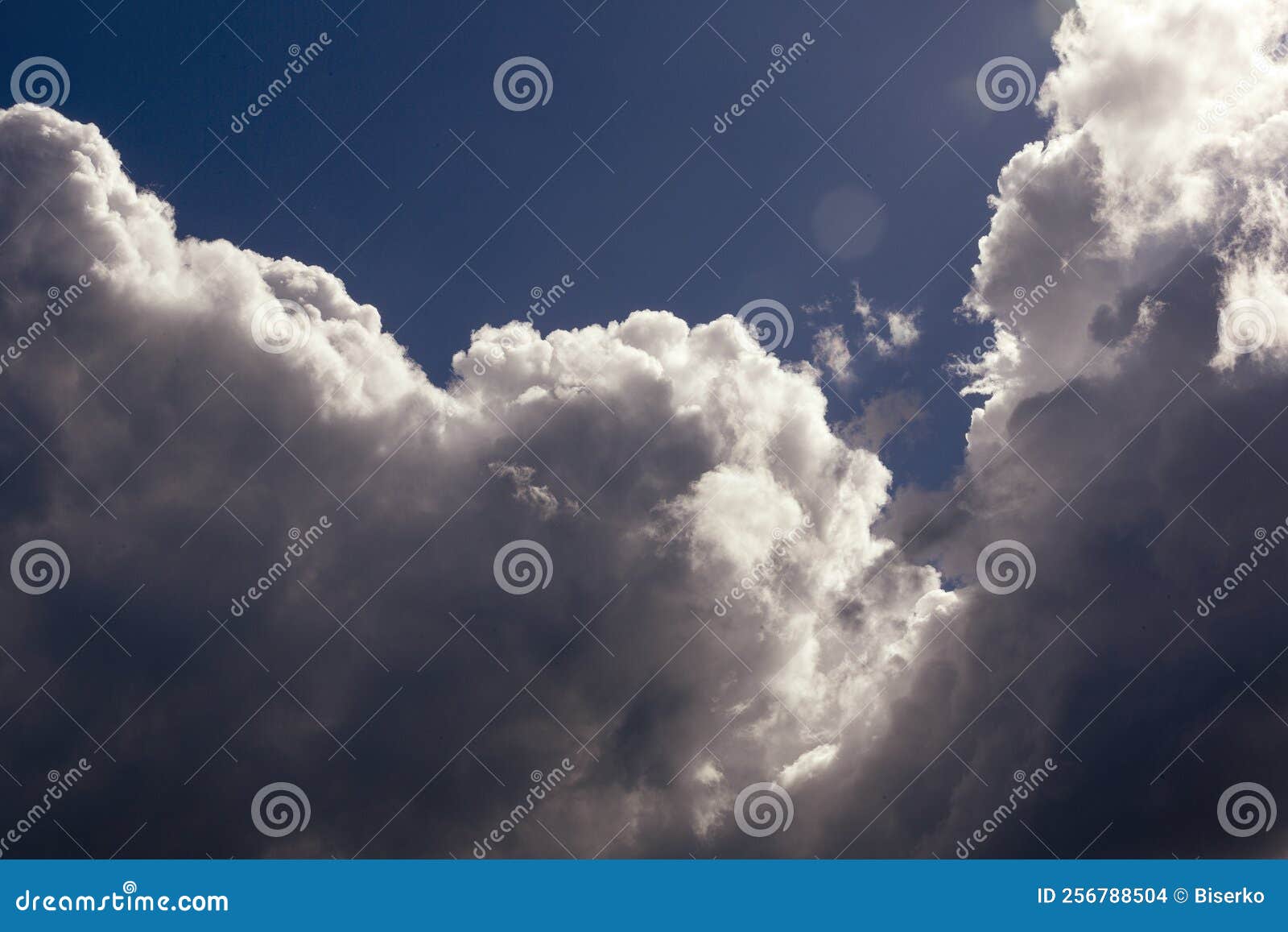 Cumulus Cloud on the Sky As the Sign of Rain Stock Photo - Image of ...