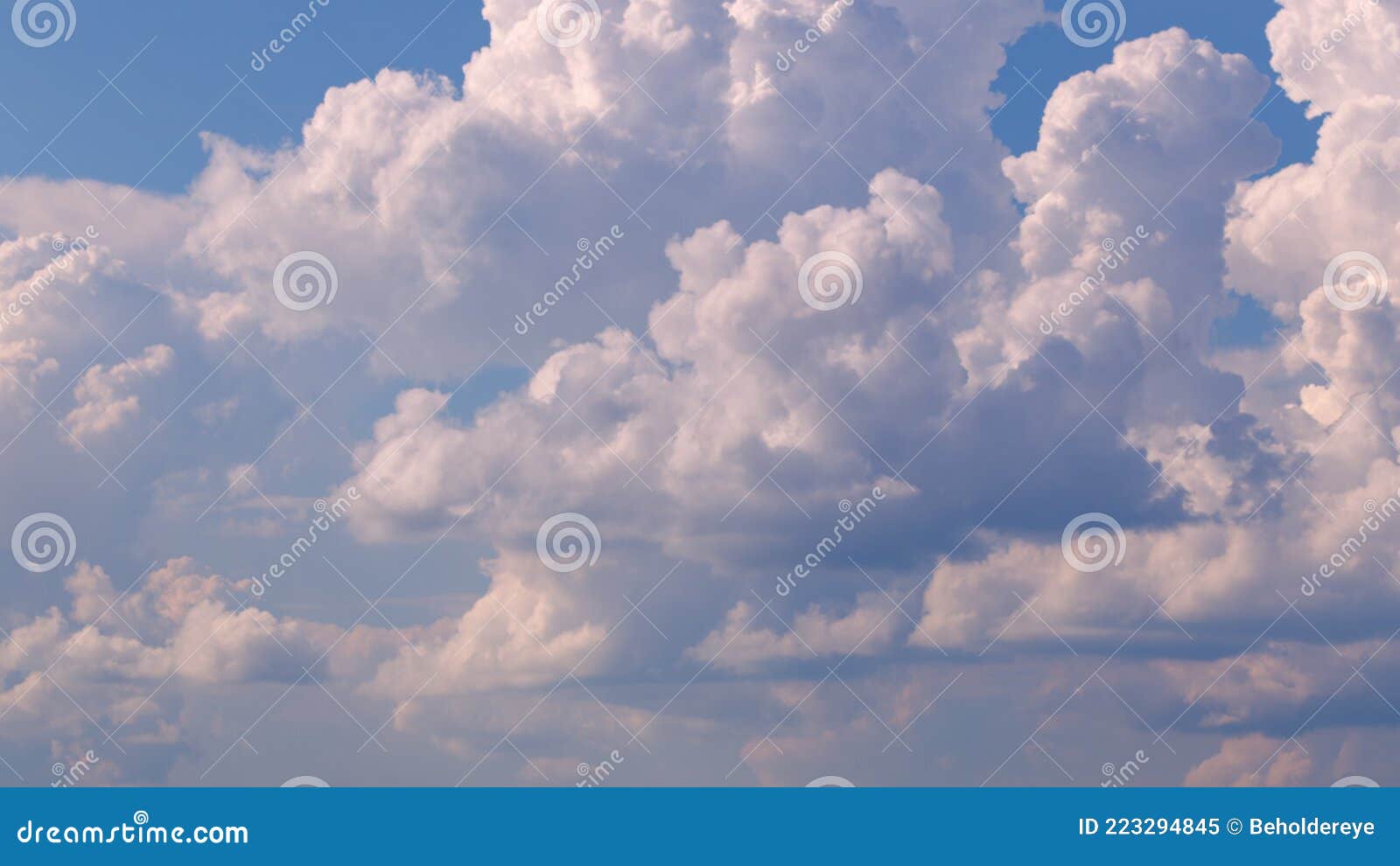 Cumulus Congestus and Small Cumulonimbus Clouds. Stock Video - Video of ...