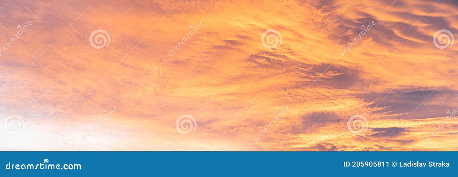 Cumulus Sunset Clouds with Sun Setting Down Stock Image - Image of ...