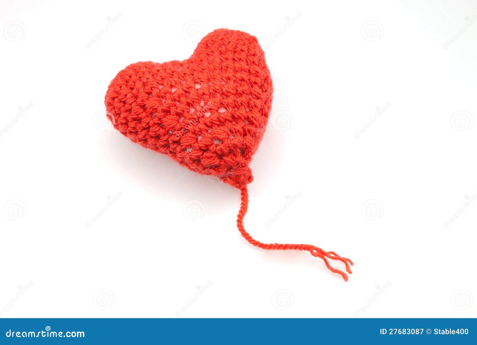 Cuore di lana del filo immagine stock. Immagine di spazio - 27683087