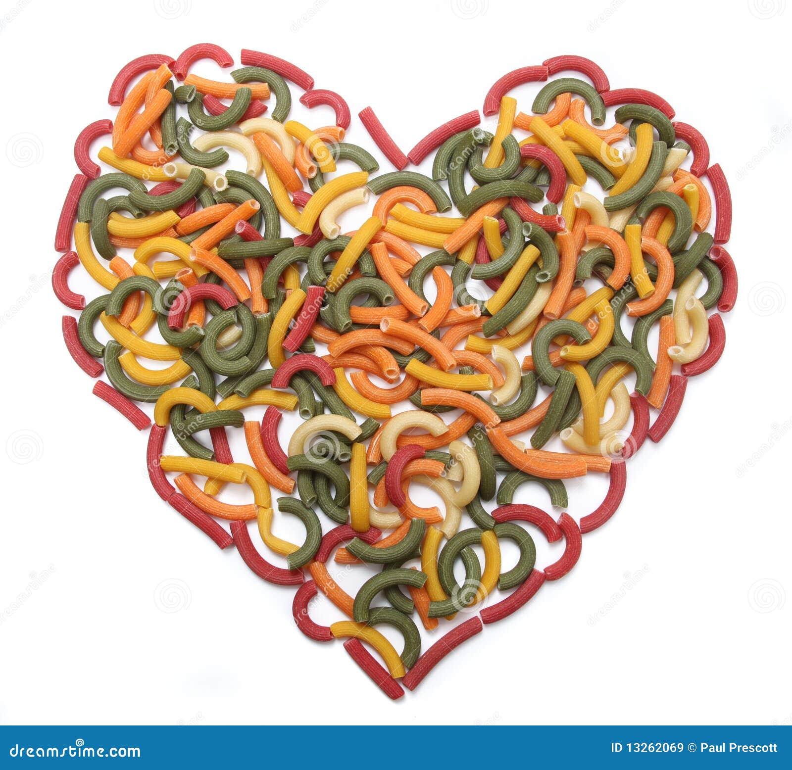 Cuore di pasta immagine stock. Immagine di arancione - 13262069