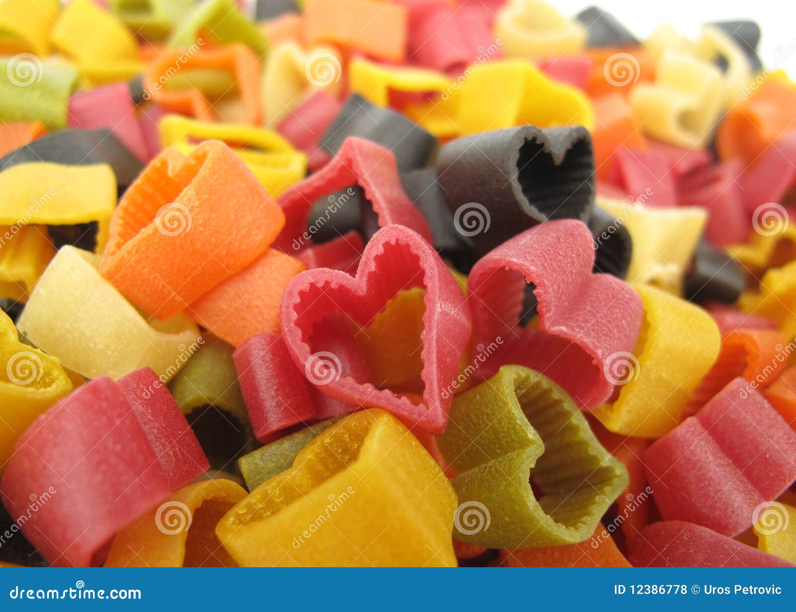 Cuore Italiano Della Pasta a Forma Di Fotografia Stock - Immagine di ...