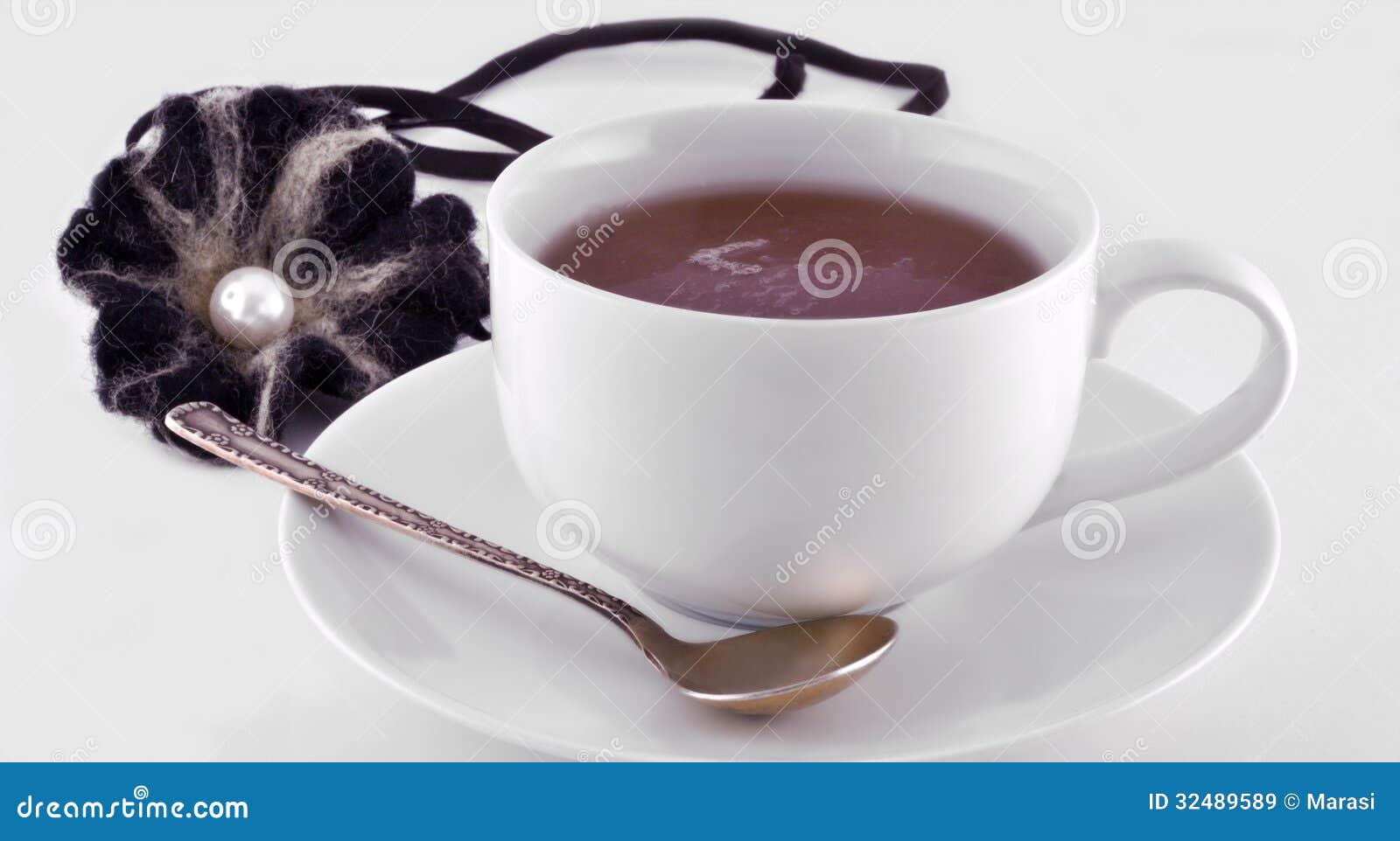 Cup of black tea and spoon stock image. Image of calm - 32489589