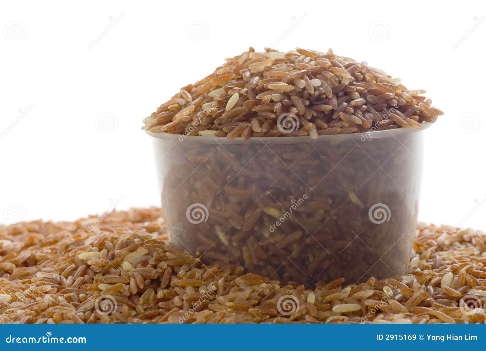 Cup of brown rice grain stock image. Image of carbohydrates - 2915169