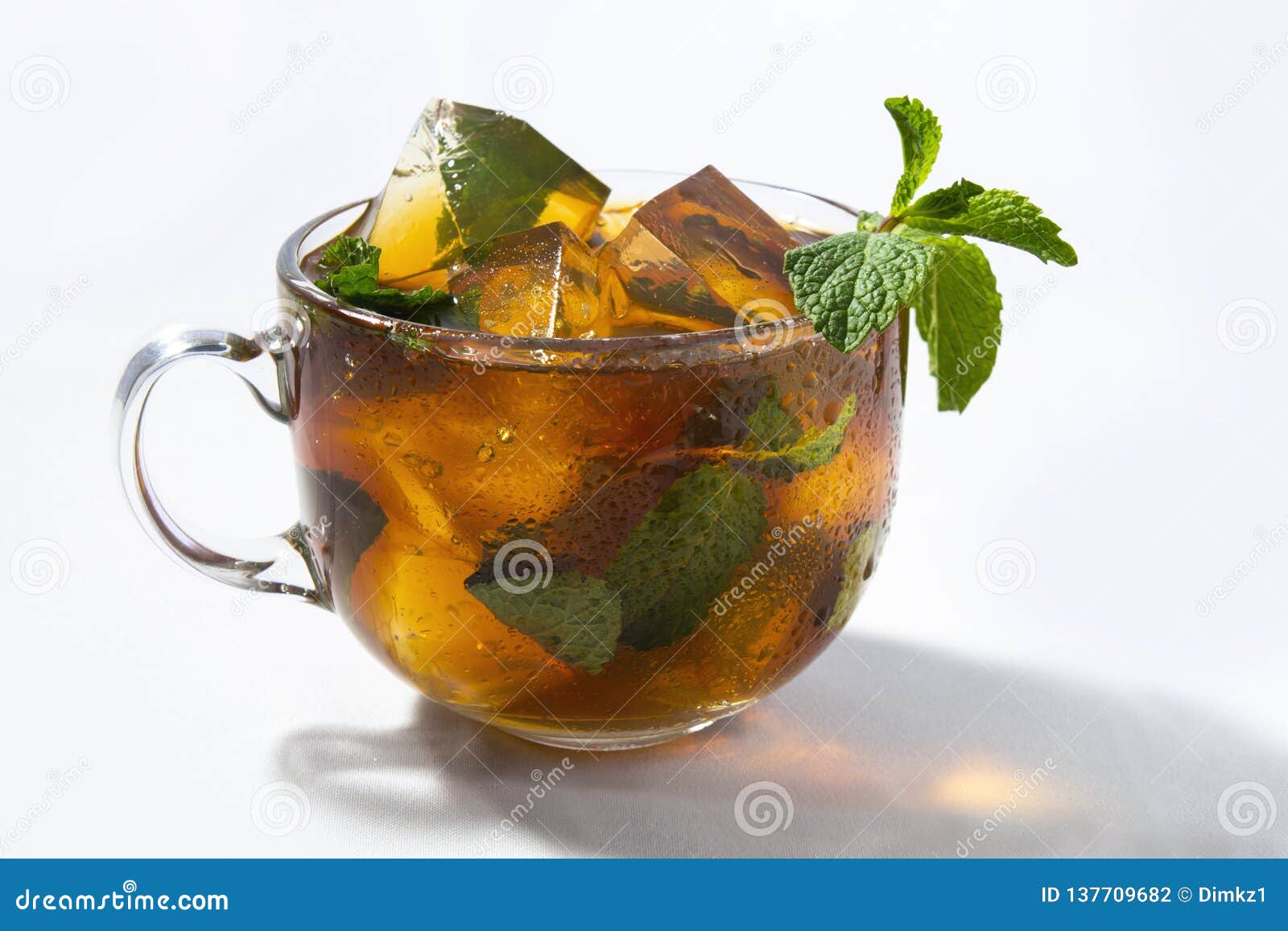 Ice tea with mint stock photo. Image of drops, mint - 137709682