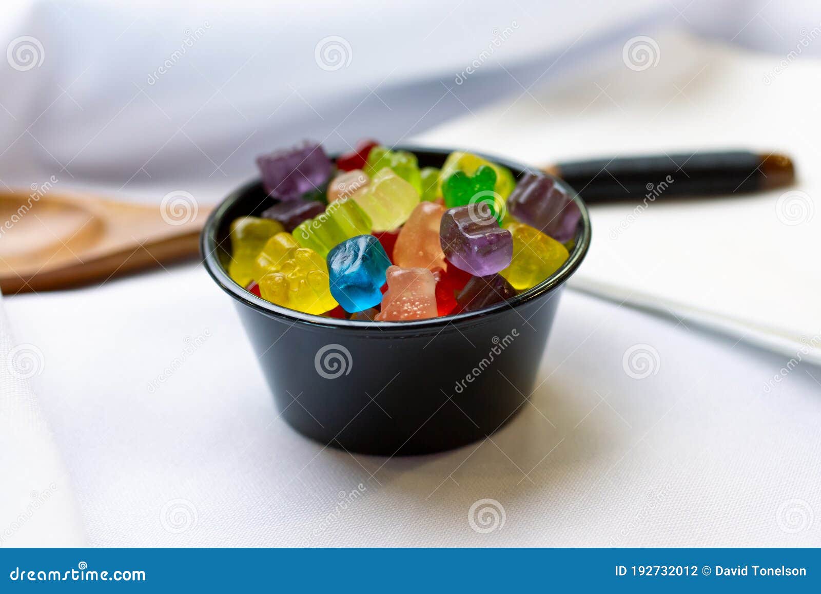 Cup of gummy bears editorial photography. Image of yogurt - 192732012