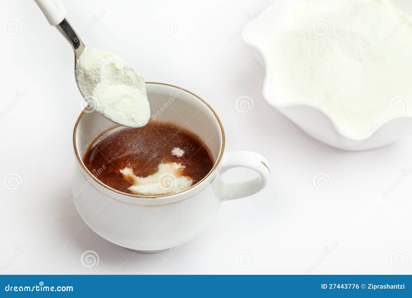Milk Powder Royalty-Free Stock Photo | CartoonDealer.com #17771847