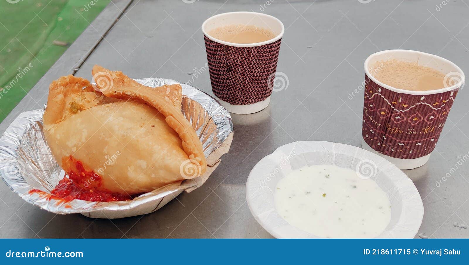 Cup tea samosa stock image. Image of meal, cake, drink - 218611715