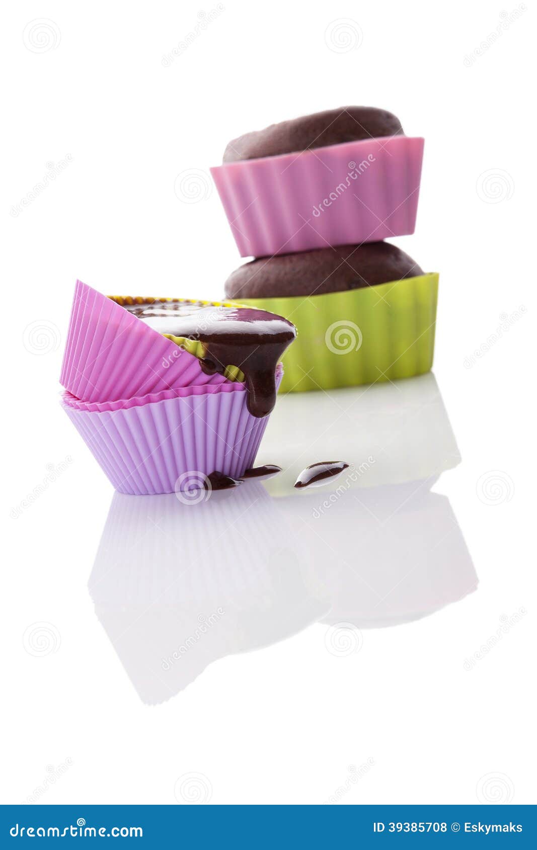 Cupcakes baking. stock photo. Image of muffins, cooking - 39385708