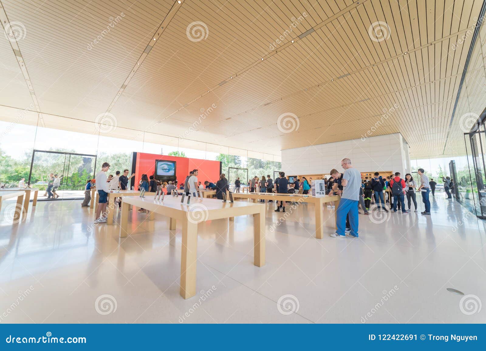 Apple Merchandise Retail Store at Apple Park Visitor Center Editorial ...