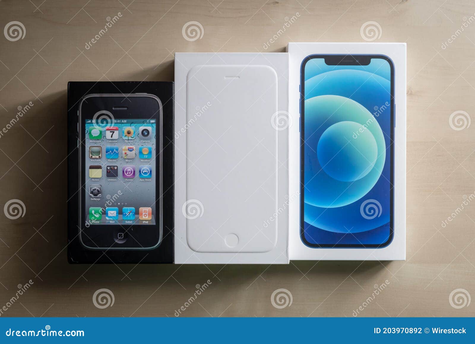 CUPERTINO, UNITED STATES - Nov 26, 2020: the Evolution of Apple IPhone ...