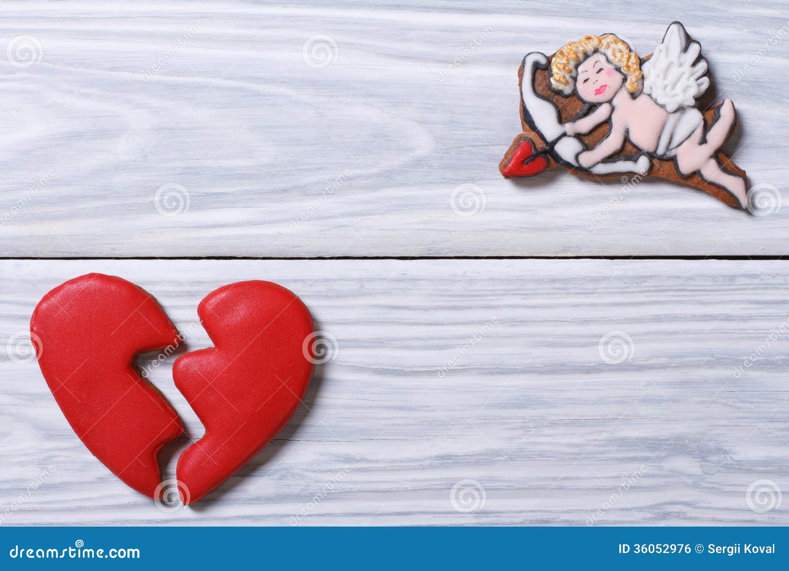Cupid and a Broken Heart. Frame of Cookies on Valentine S Day Stock ...