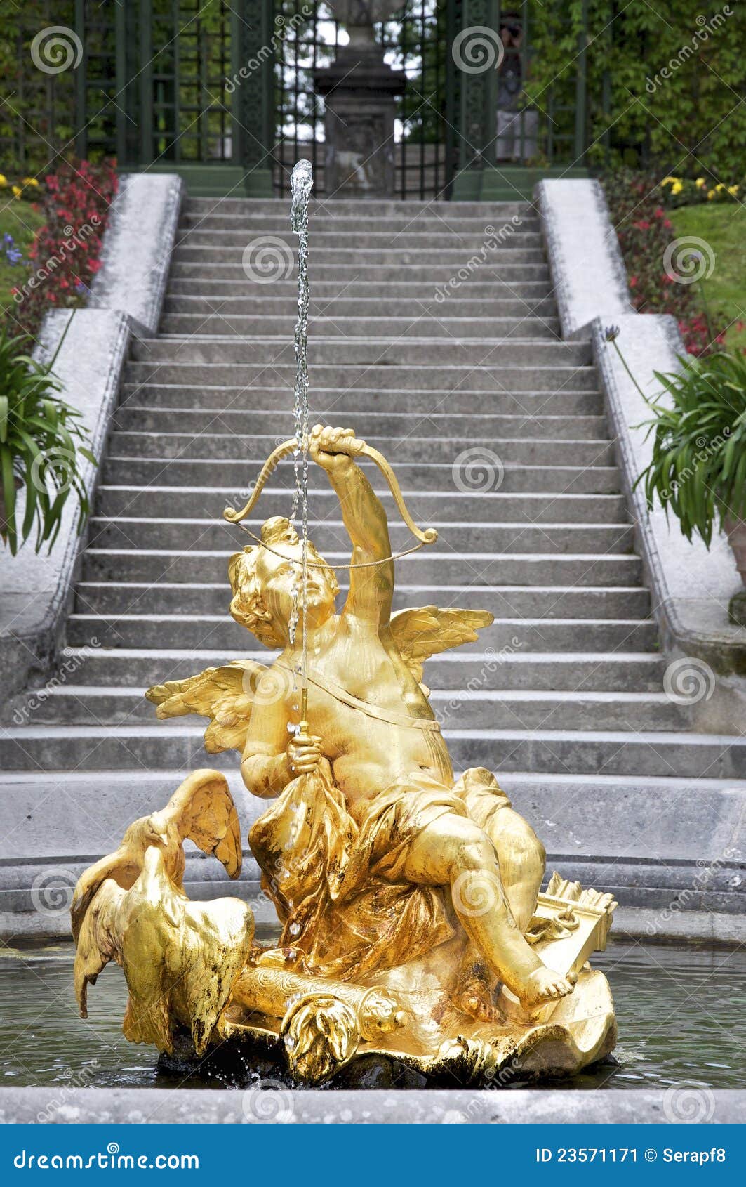 Cupido jolly fountain stock image. Image of black, park - 23571171