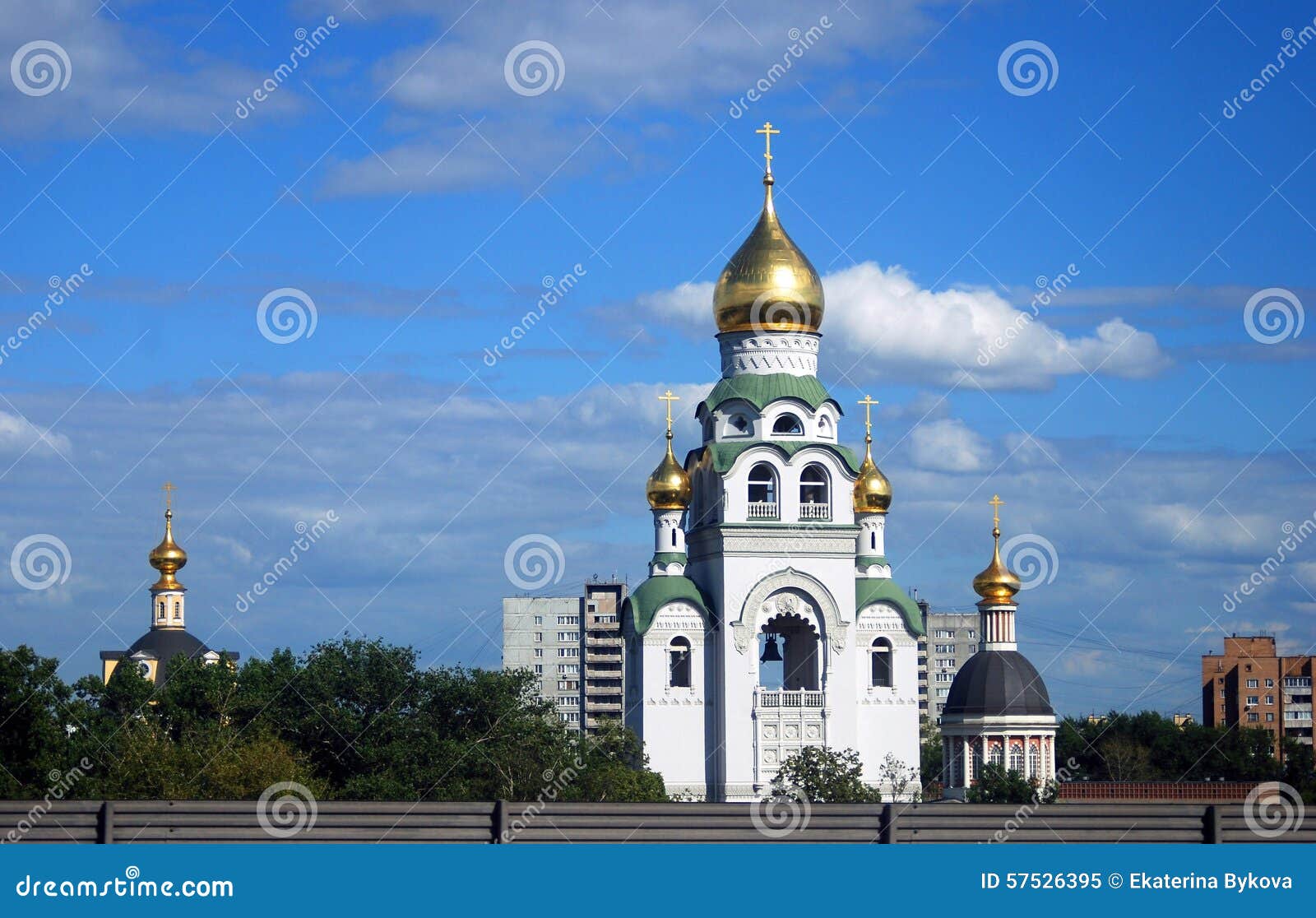 Cupole Dorate Delle Chiese a Mosca Immagine Stock - Immagine di chiese ...