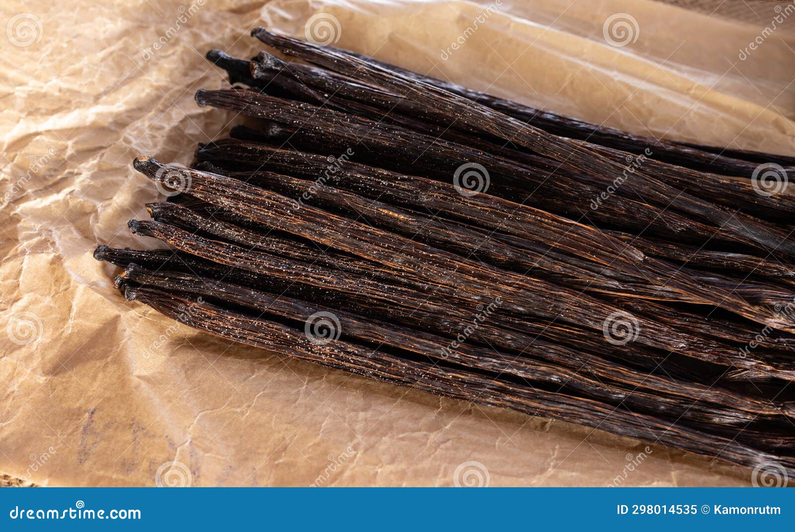 After Curing Process Vanila Pod Clear Crystals Form on the Surface of ...