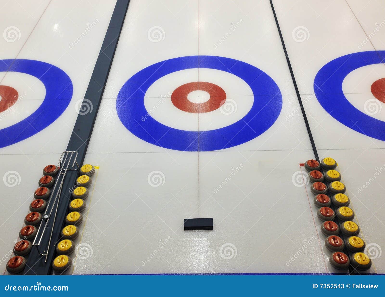 Curling stock image. Image of game, circles, rock, stones - 7352543
