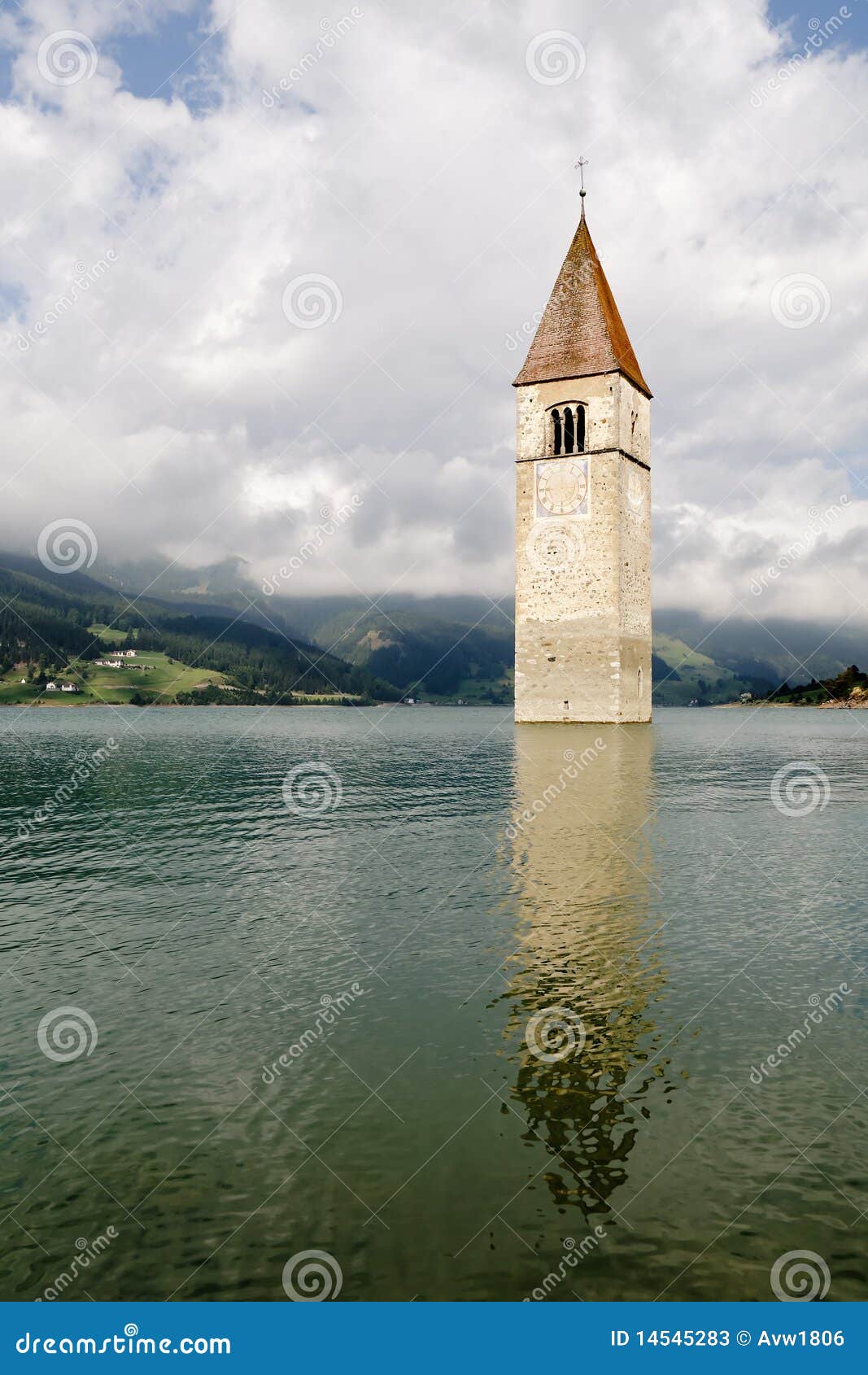 CURON VENOSTA, 06 January 2023: Tourists Walk On The Frozen Lake Of ...